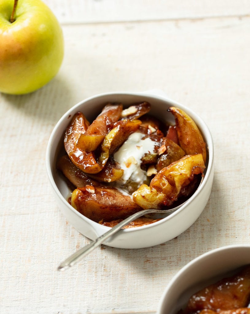 Baked Spiced Apple Slices - Familystyle Food