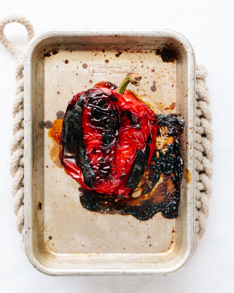 Thick and Zesty Roasted Pepper Romesco Sauce - Familystyle Food