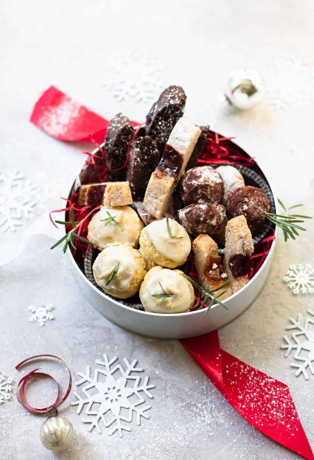 Homemade Holiday Cookies Gift Box - Familystyle Food