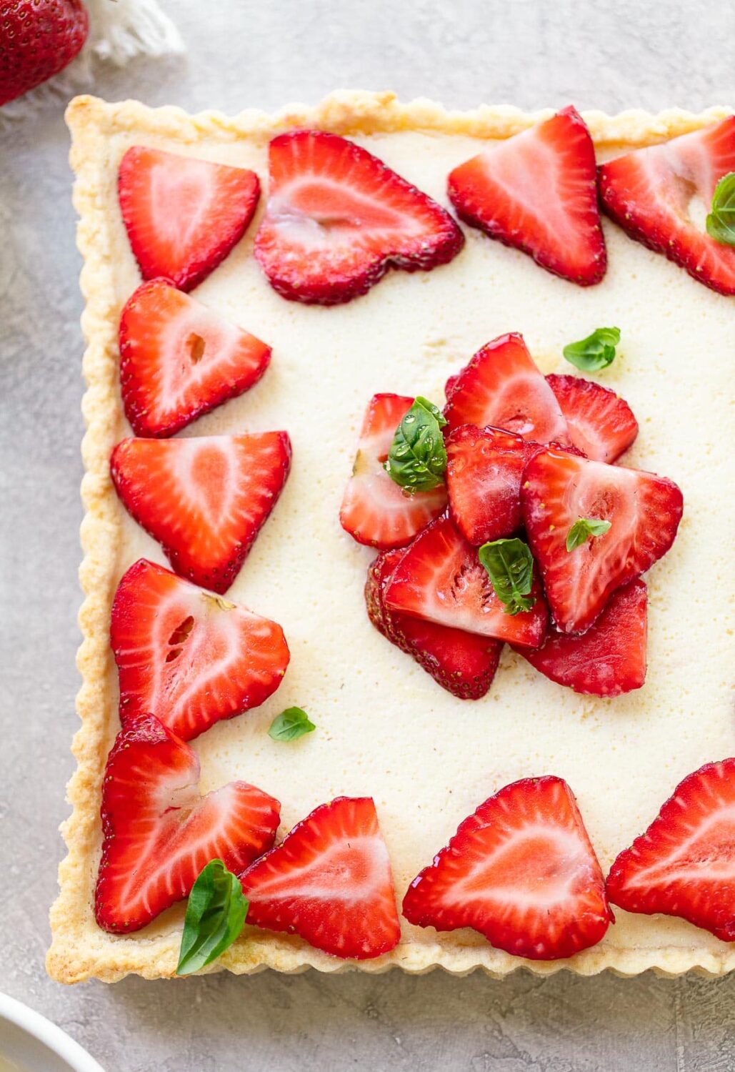 strawberry mascarpone crostata
