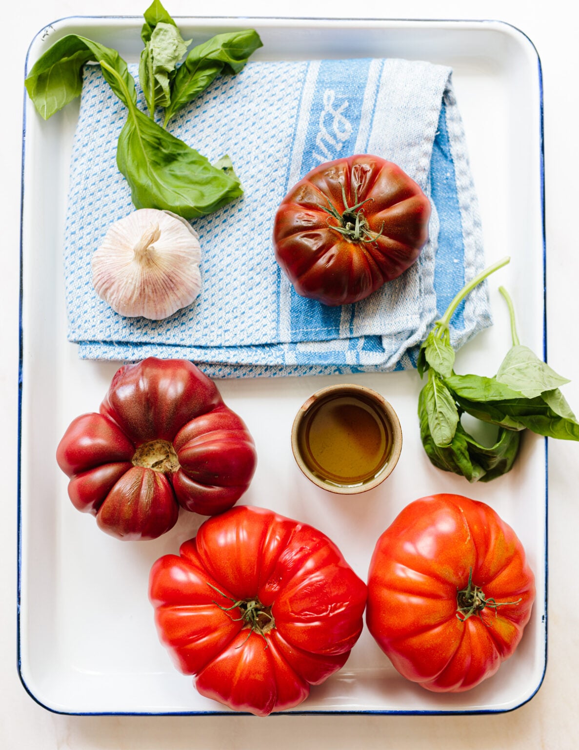 Fresh Raw Tomato Sauce - Familystyle Food