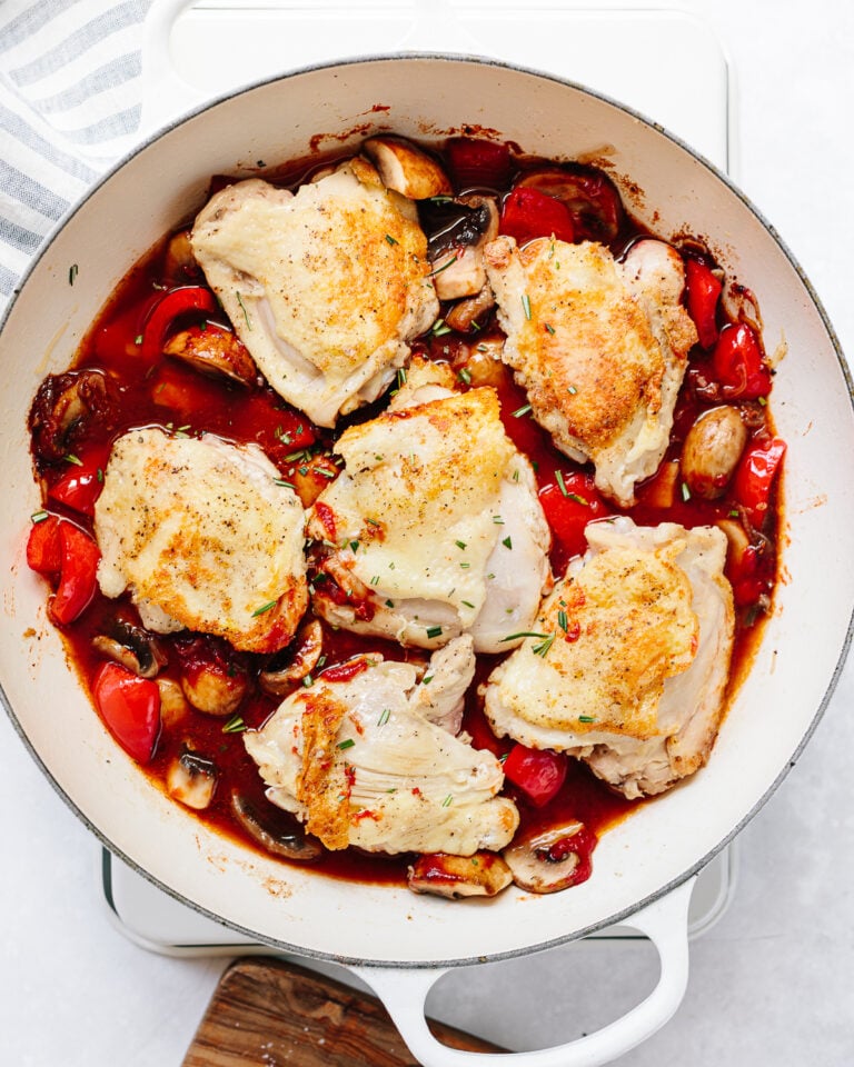Slow-Cooked Italian-Style Chicken Cacciatore - Familystyle Food