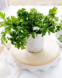 How to Chop & Store Parsley (Fresh All Week!) - Familystyle Food