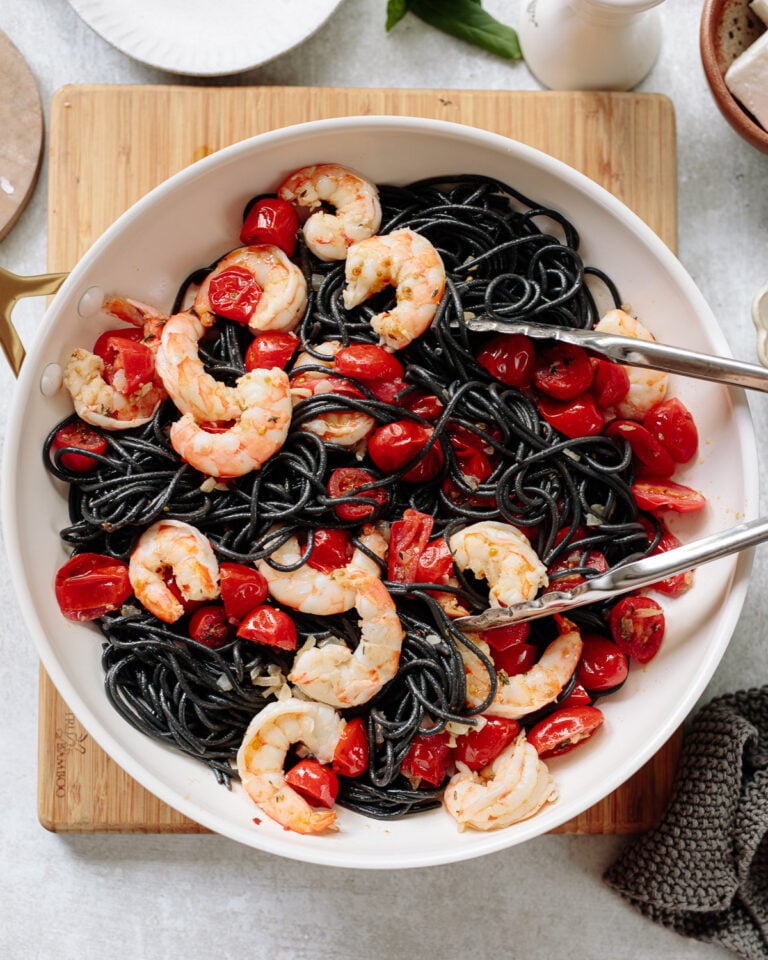 15-Minute Squid Ink Spaghetti with Shrimp - Familystyle Food