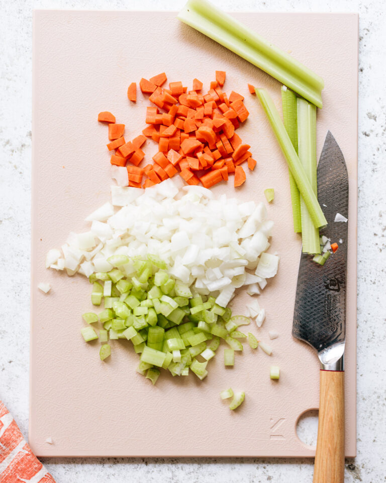 15-Minute All-Purpose Vegetable Broth - Familystyle Food